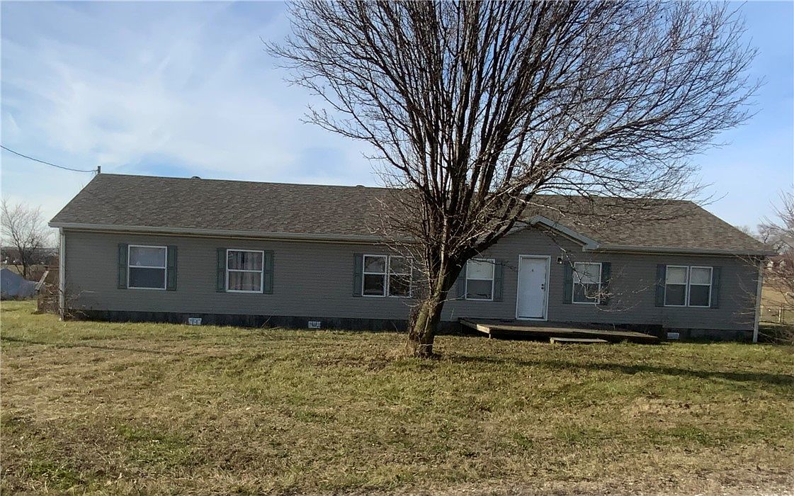 15192 Aubrey Long Rd, Gentry, AR 72734 | Zillow
