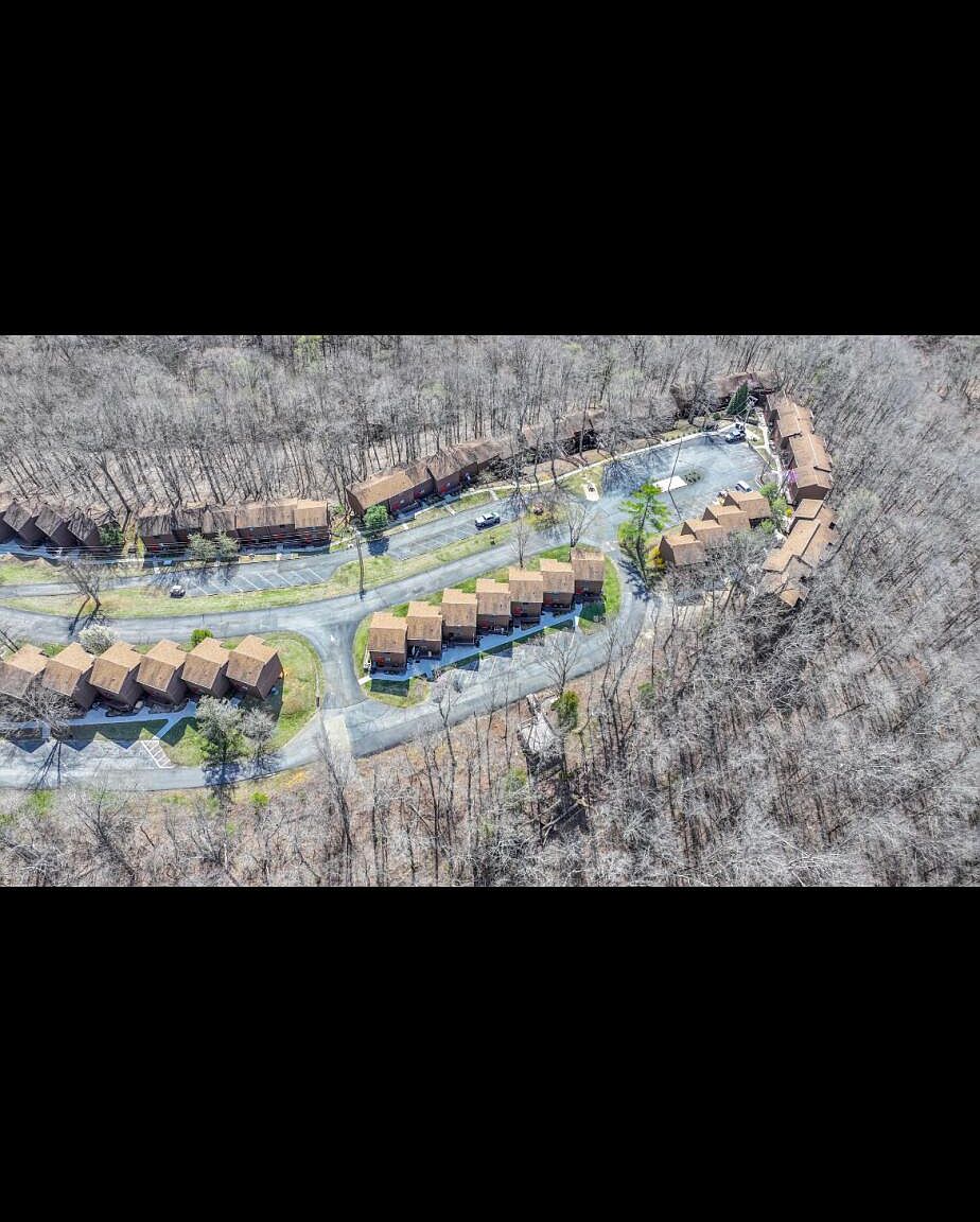 145 State Park Rd #Q3, Jamestown, KY 42629 | MLS #25006087 | Zillow