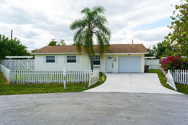 814 W Apix Cir, Jupiter, FL 33458 | Zillow