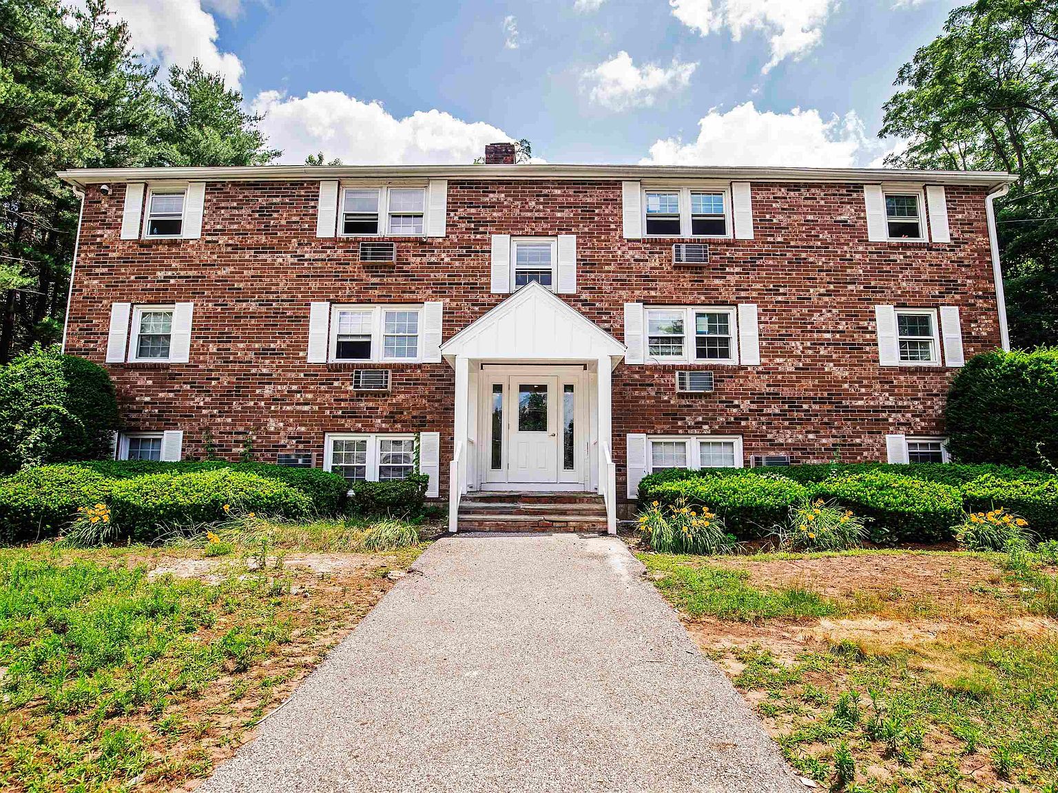 103 S Policy St #10, Salem, NH 03079 | Zillow