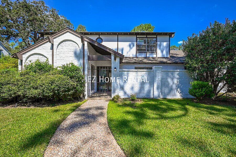 10910 Dunbrook Dr, Houston, TX 77070 | Zillow