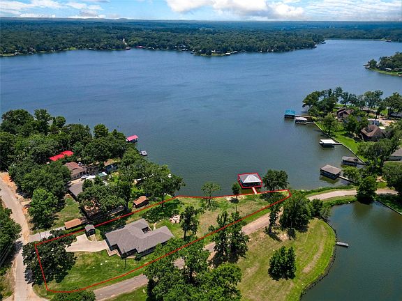 1075 Callender Lake Dr, Murchison, TX 75778 | MLS #20355738 | Zillow