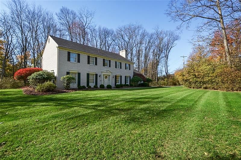 3240 Henrich Farm Ln, Allison Park, PA 15101 | Zillow