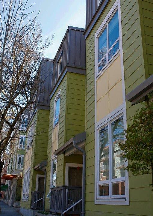 Stone Way Apartments - 1215 N 45th St Seattle WA | Zillow