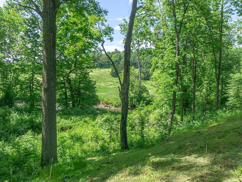 426 Spook Rock Rd APT 2, Hudson, NY 12534 | Zillow