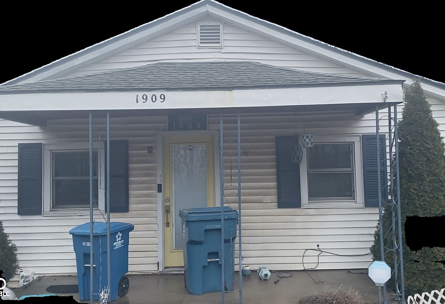1909 S Pershing Ave #1901-S, Indianapolis, IN 46221 | Zillow