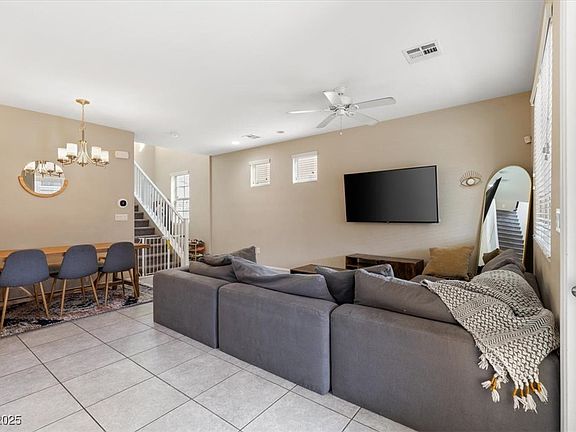 6301 Beavertail Pond Ave, Las Vegas, NV 89122 | Zillow