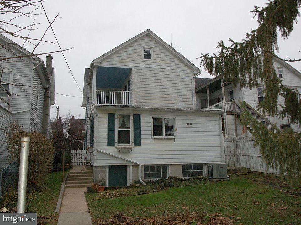 221 S State St, Talmage, PA 17580 | Zillow