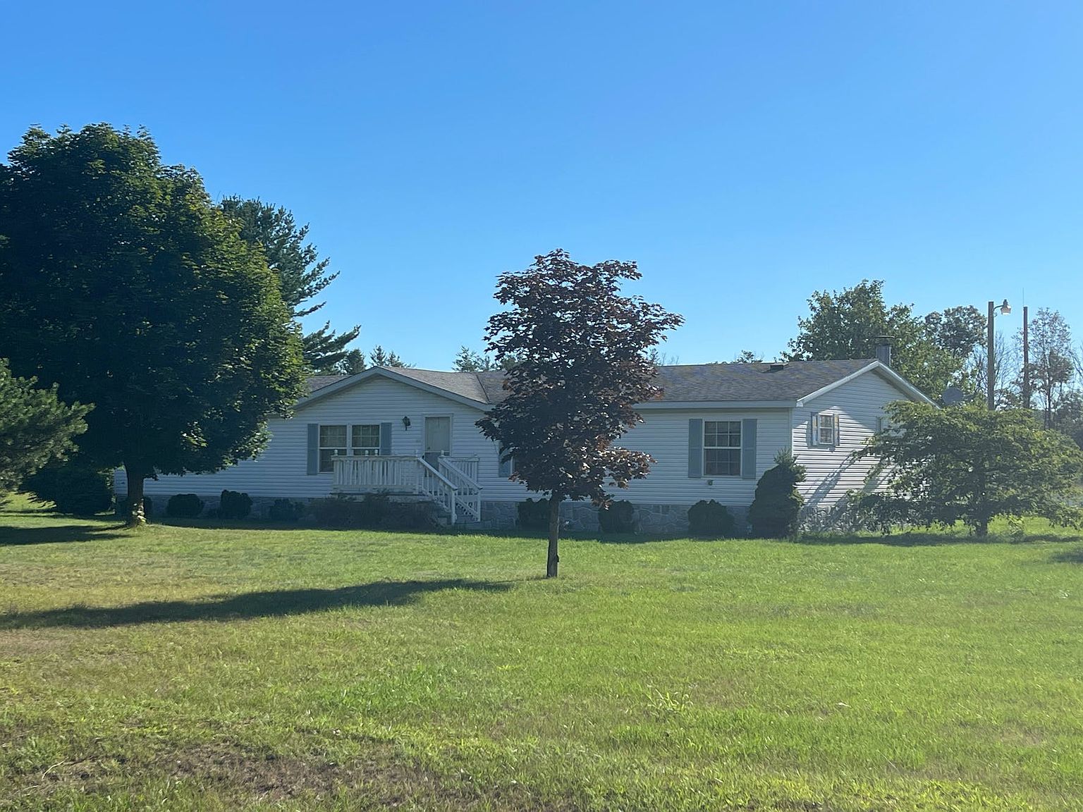 706 W 17th Dr, Arkdale, WI 54613 | Zillow