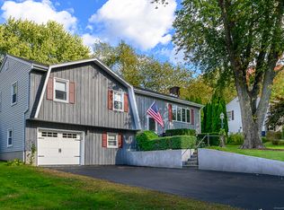 87 Gallivan Ln, Uncasville, CT 06382 | MLS #24039831 | Zillow