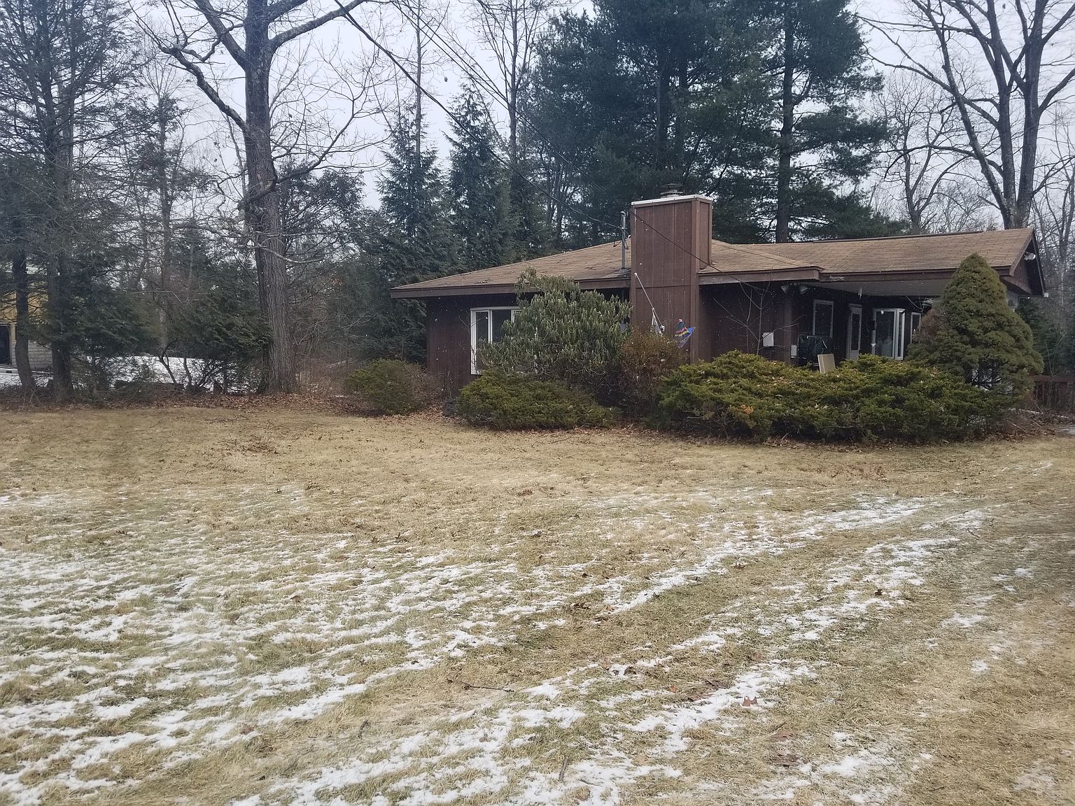 6076 Route 191, Cresco, PA 18326 | Zillow