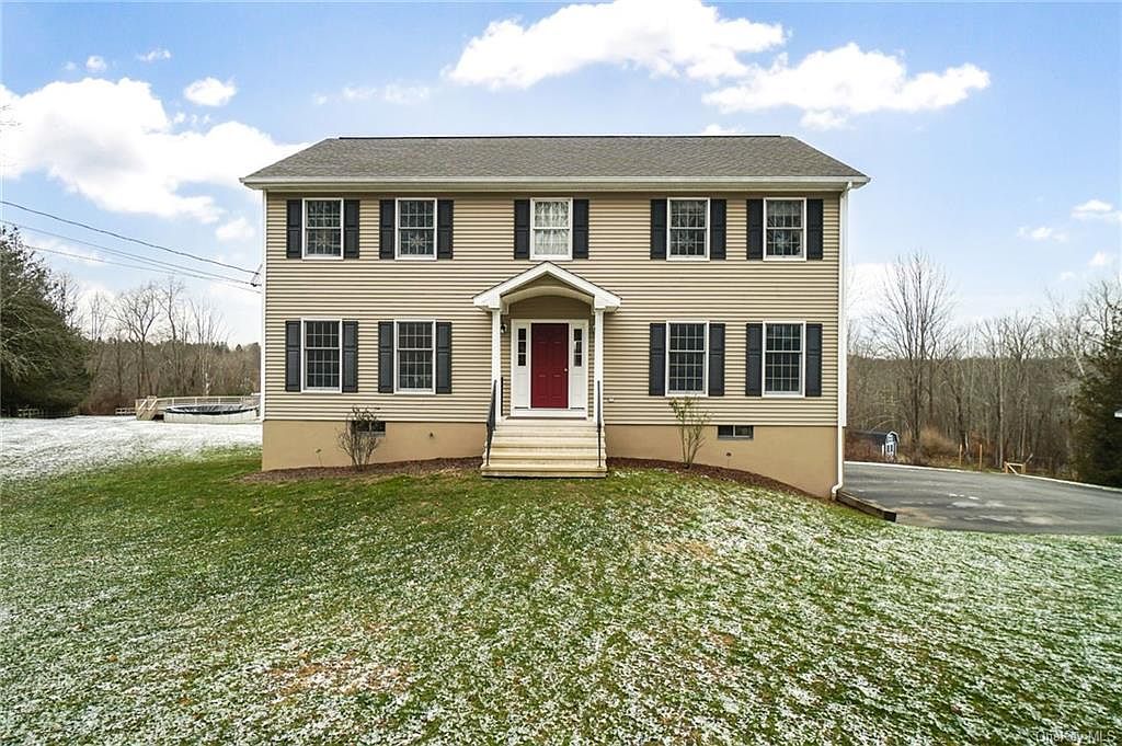 15 Robin Ln, Brewster, NY 10509 | Zillow