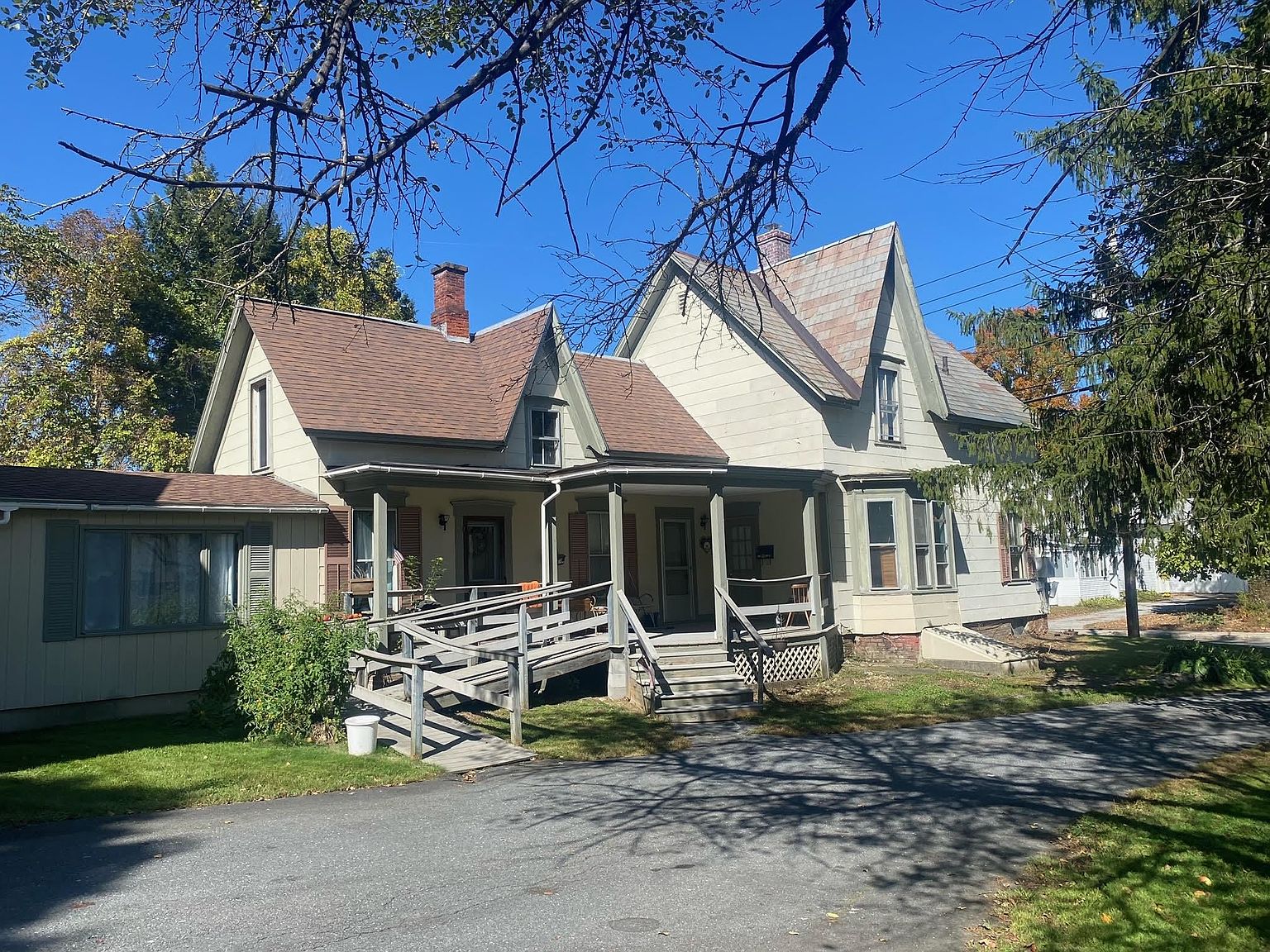 162 Park Street, Springfield, VT 05156 | Zillow