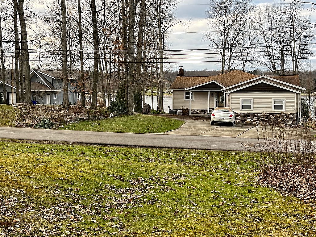 228 Latonka Dr, Mercer, PA 16137 | Zillow