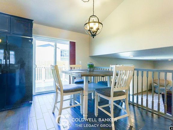 6064 Overlook Way, Mills, WY 82604 | MLS #20234057 | Zillow