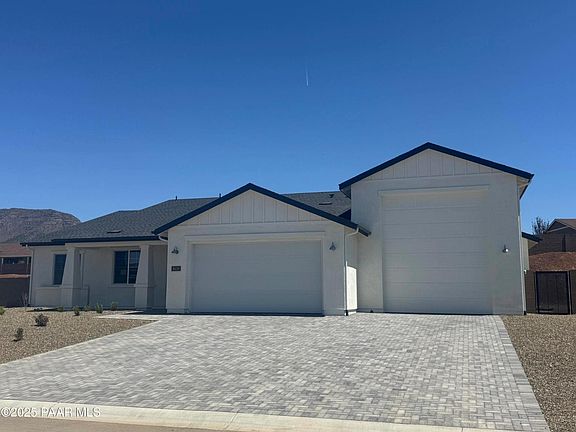 8639 Isabella Ct, Prescott Valley, AZ 86315 | Zillow