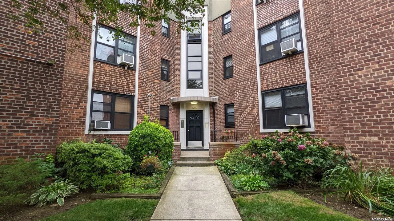 22-10 80th Street #1F in Ditmars-Steinway, Queens | StreetEasy