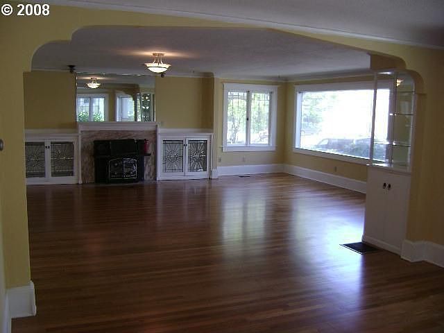 3924 SE Lincoln St, Portland, OR 97214 | Zillow