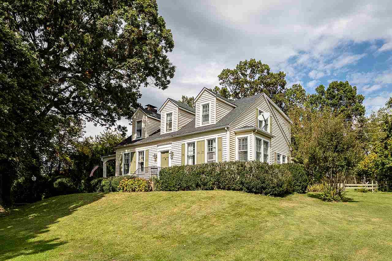 42 Dam Town Rd, Fort Defiance, VA 24437 | Zillow