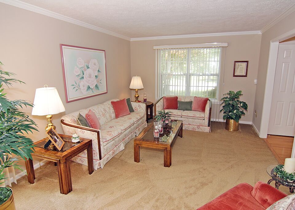 347 Silver Ridge Dr, Sterling, VA 20164 | Zillow