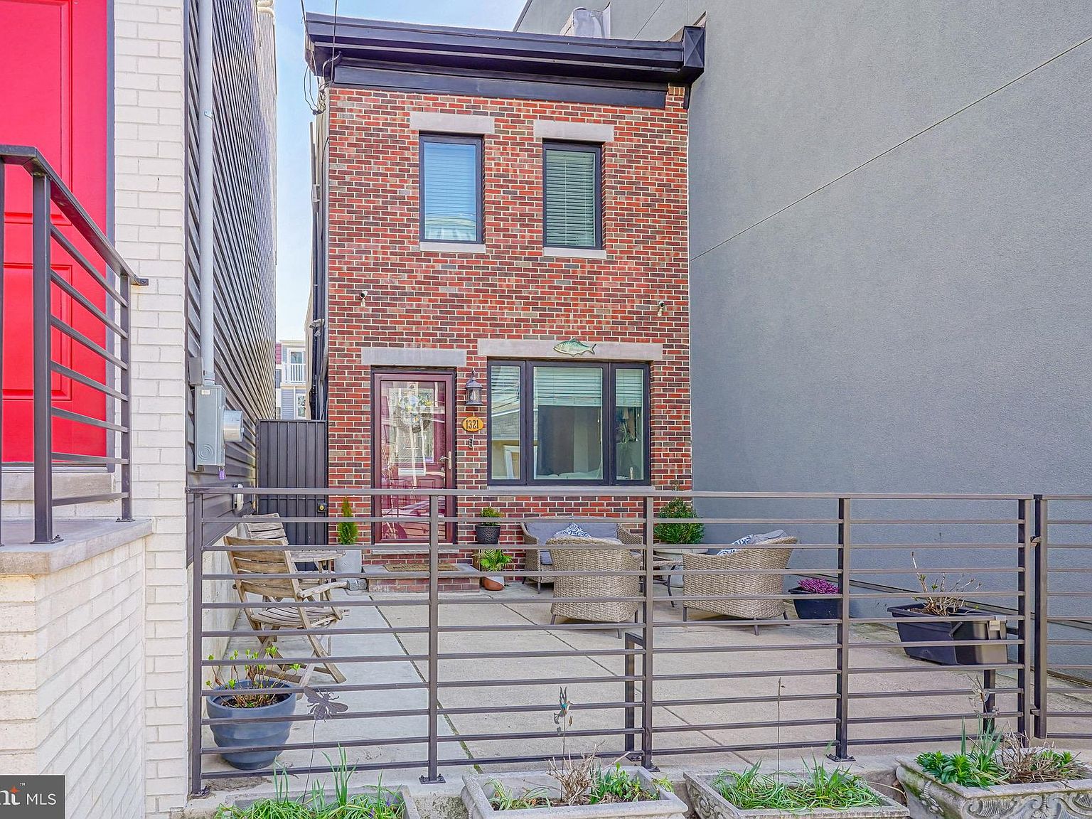 1321 E Berks St, Philadelphia, PA 19125 | Zillow