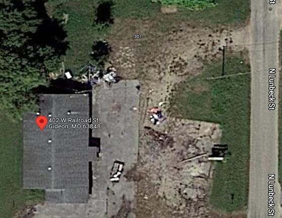 402 W Railroad St, Gideon, MO 63848 | Zillow