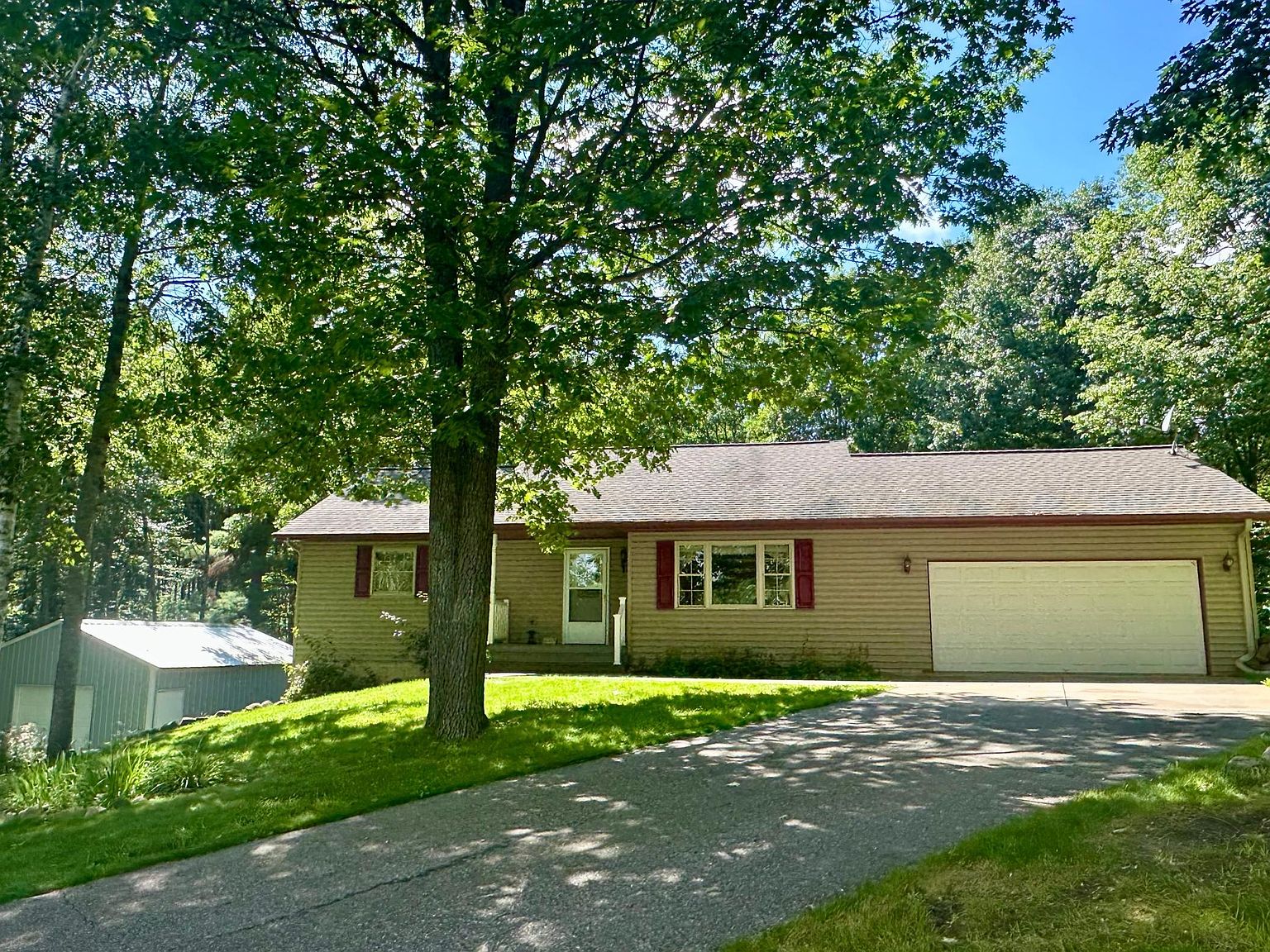 40463 Bemis Ct, Emily, MN 56447 | Zillow