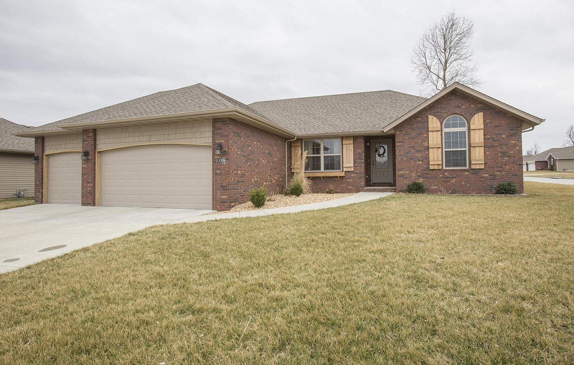 1129 S Erika Ave, Springfield, MO 65802 | Zillow