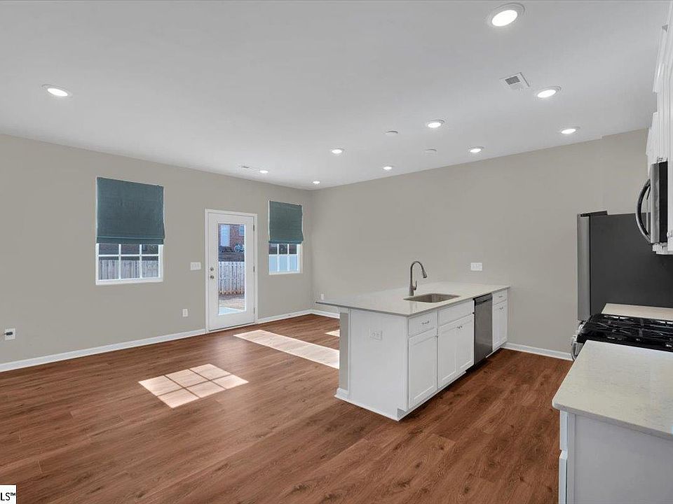 305 Billy Rd, Travelers Rest, SC 29690 | Zillow