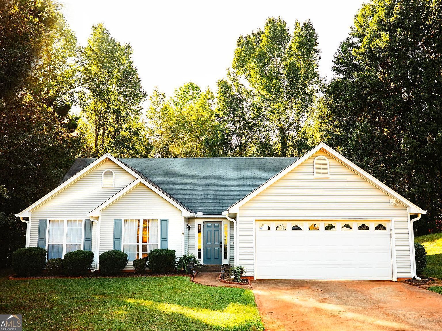 4062 River Elan Dr, Gainesville, GA 30507 | MLS #20150926 | Zillow