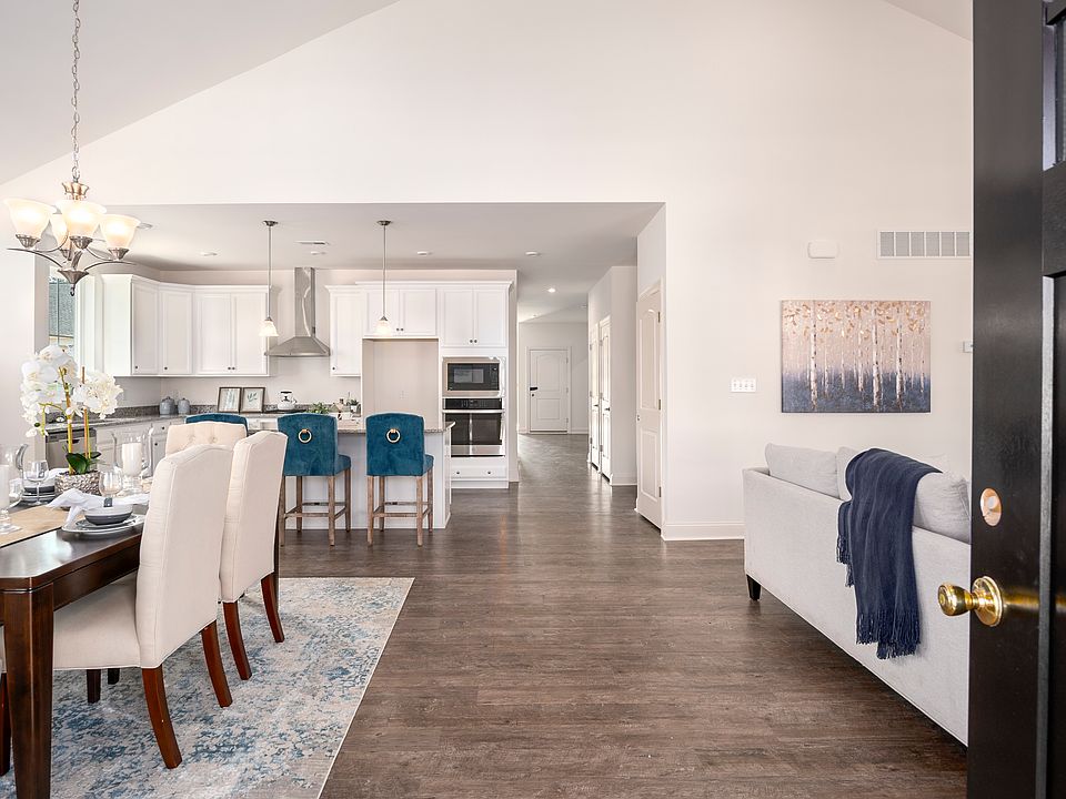 Bristole Plan, Traditions at Whitehall - 55+ Active Adult, Middletown ...