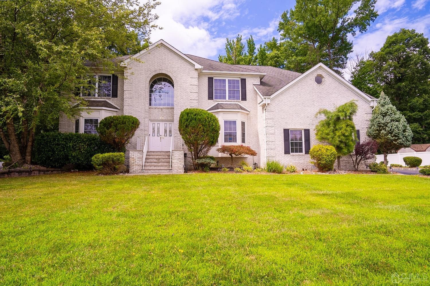 11 Golden Valley Dr, North Brunswick, NJ 08902 | Zillow