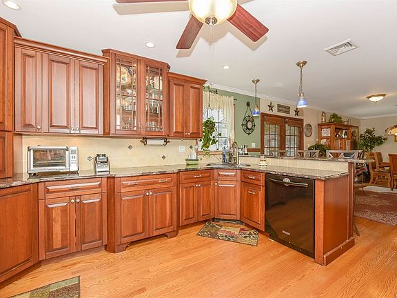 106 Fairview Avenue, Oceanside, NY 11572 | Zillow