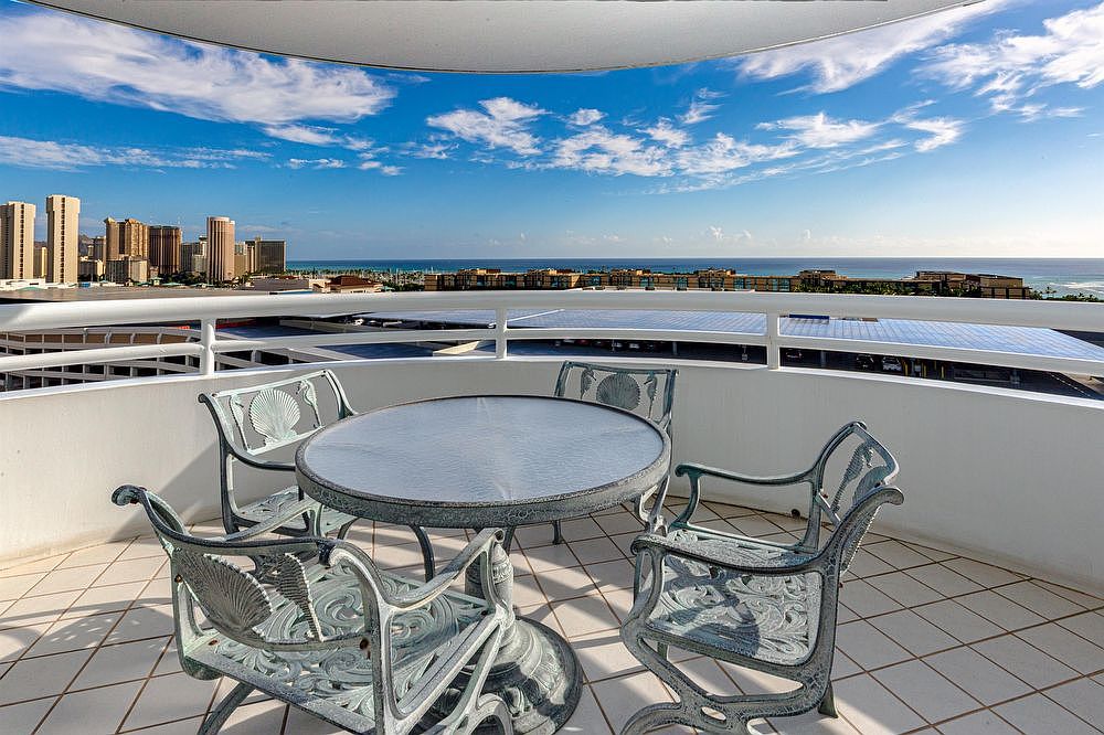 1341 Kapiolani Blvd #18D-1, Honolulu, HI 96814 | Zillow