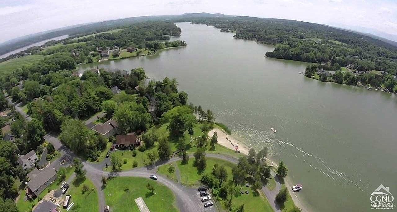 1442 Sleepy Hollow Rd, Athens, NY 12015 | MLS #156003 | Zillow