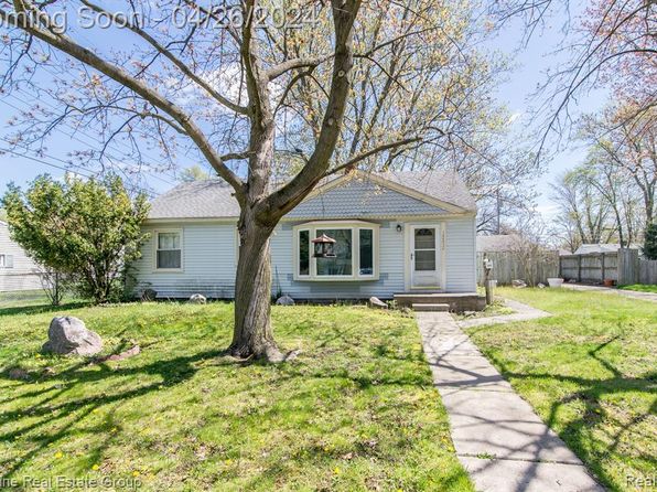 48154 Real Estate - 48154 Homes For Sale | Zillow