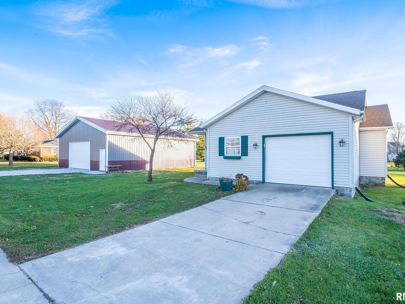 110 E Main St, Stanford, IL 61774 | Zillow