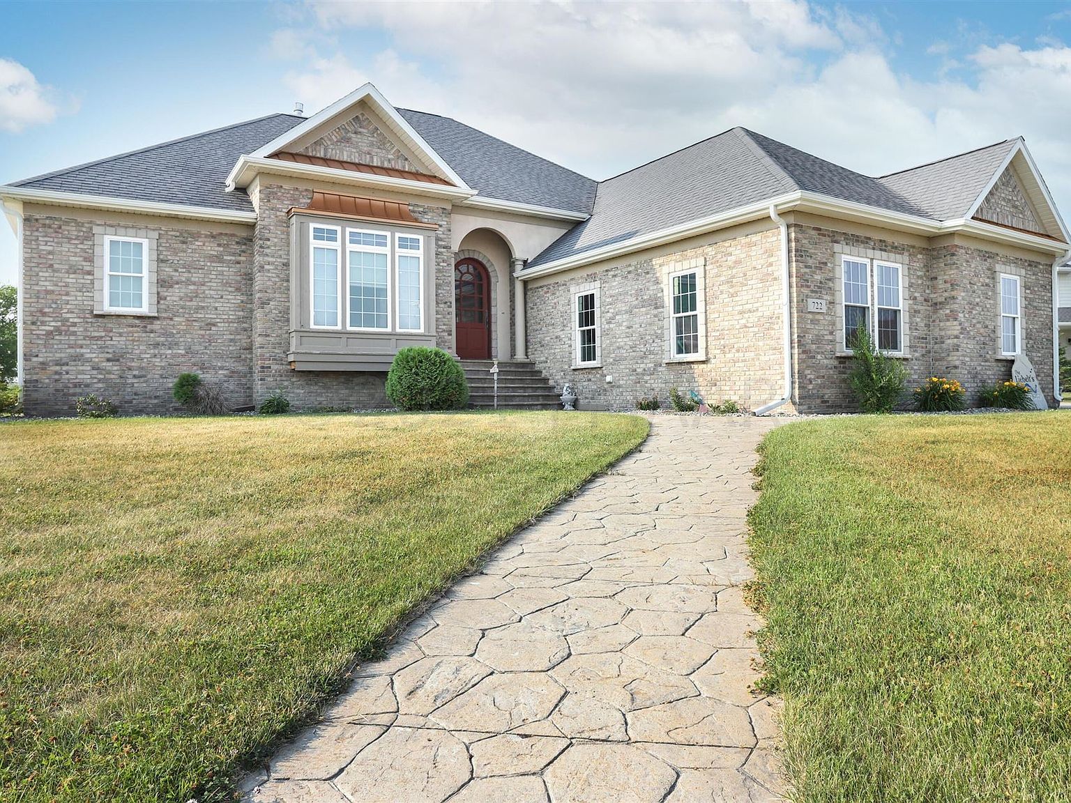 722 Sunset Dr, Mapleton, ND 58059 | Zillow