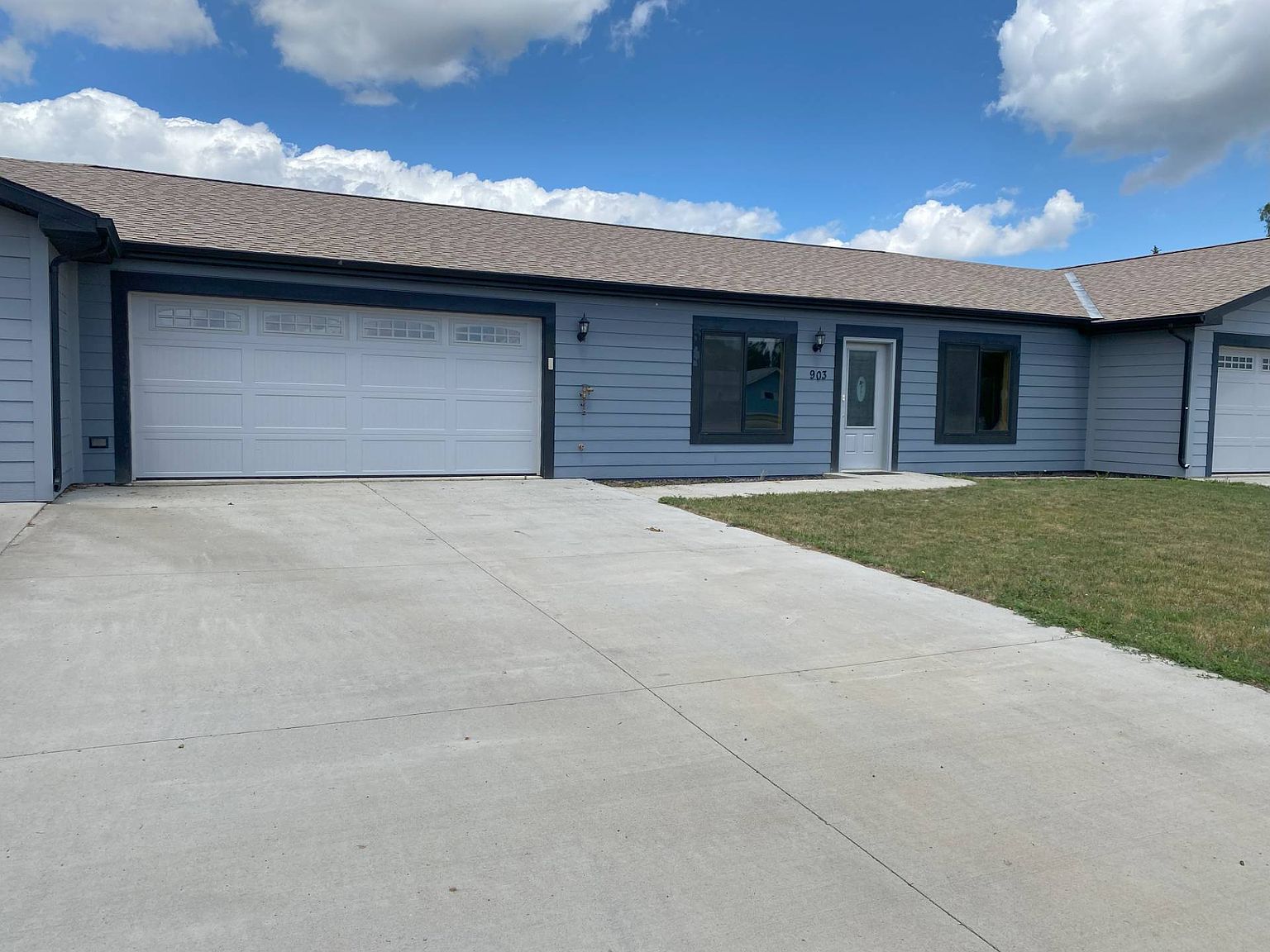 903 5th St SW, Sidney, MT 59270 | MLS #11185972 | Zillow