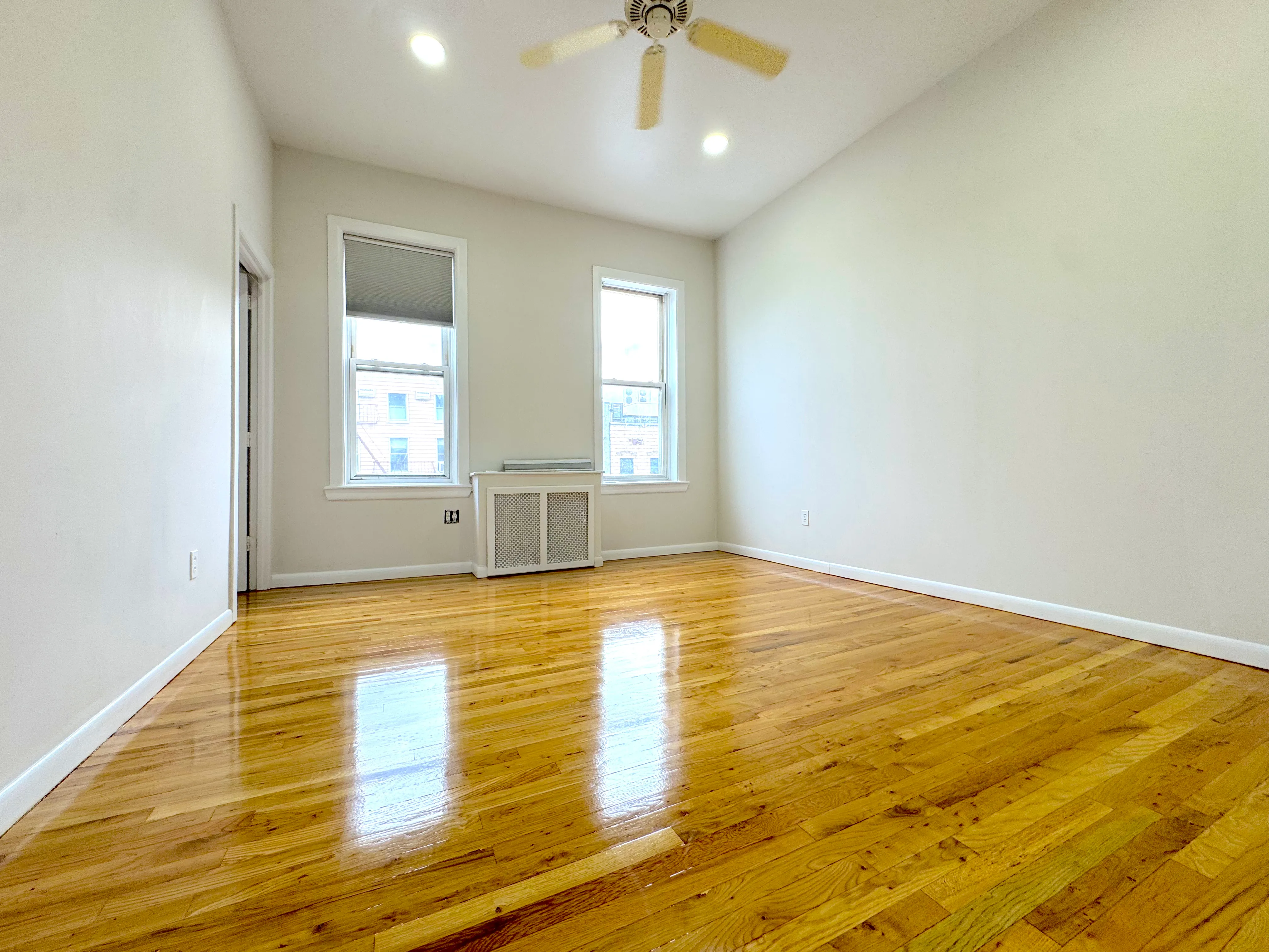 347 Graham Avenue #4 in Williamsburg, Brooklyn | StreetEasy