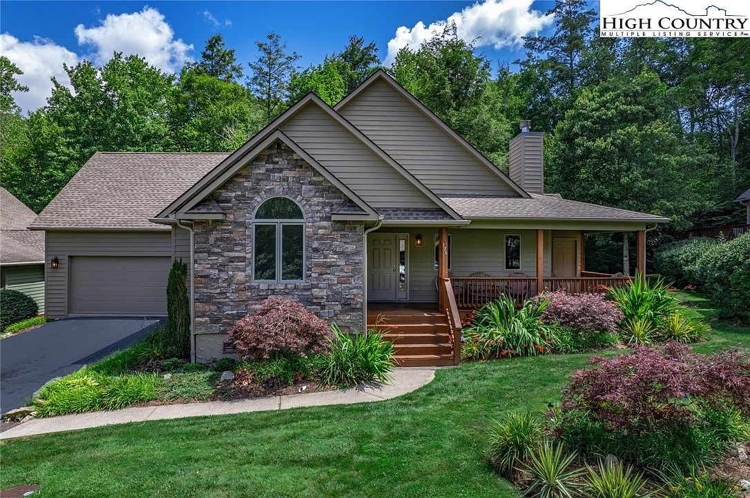 176 Robert Cook Lane, Banner Elk, NC 28604 | Zillow