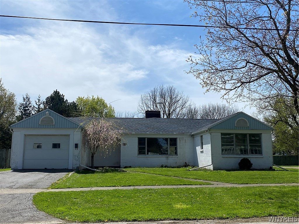 24 Coe Ave, Oakfield, NY 14125 | Zillow