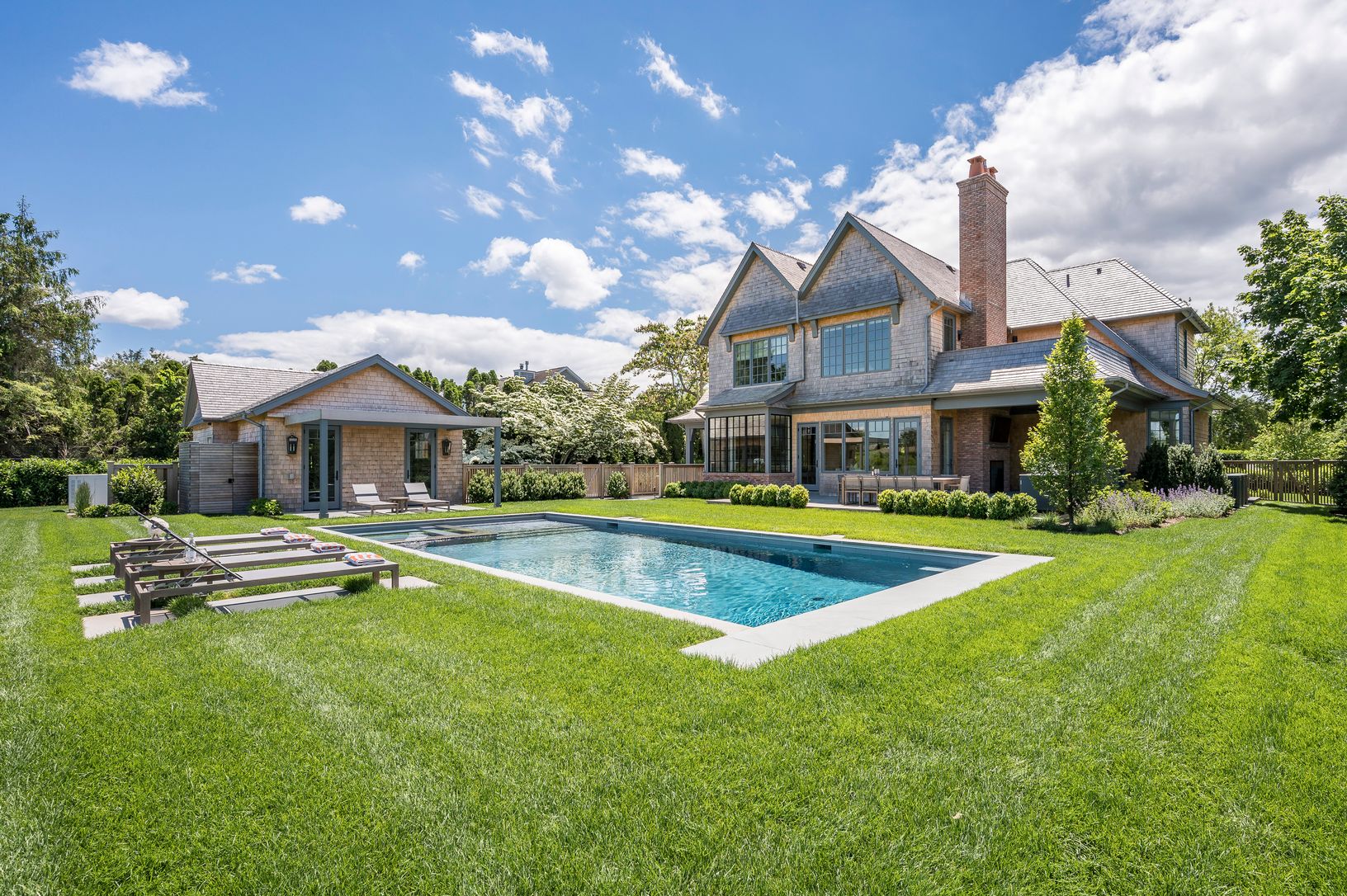 73 Pleasant Ln, Southampton, NY 11968 | Out East