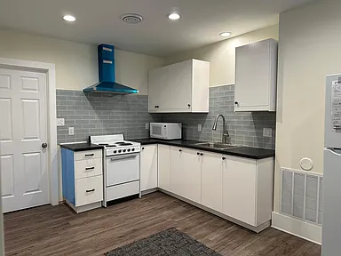 304 6th St Racine WI | Zillow