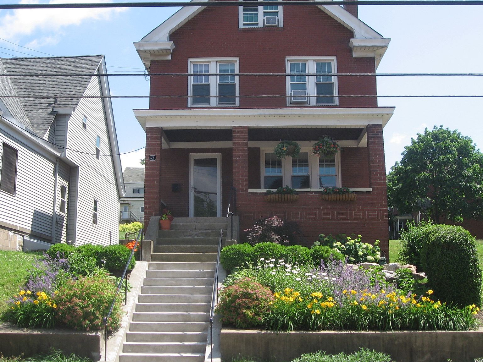 608 Greenfield Ave, Pittsburgh, PA 15207 | Zillow