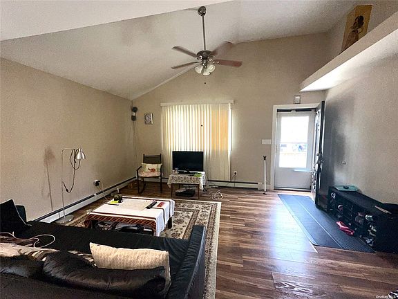 77 Panamoka Trail, Ridge, NY 11961 | MLS #3468547 | Zillow