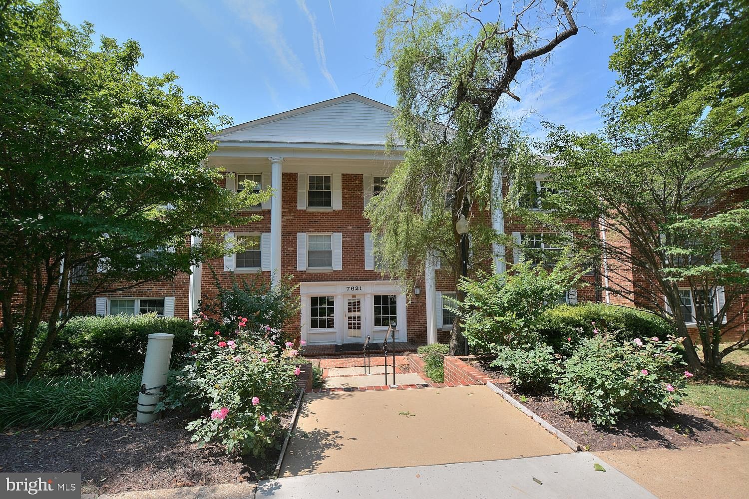 7621 Provincial Dr APT 210, Mc Lean, VA 22102 | Zillow