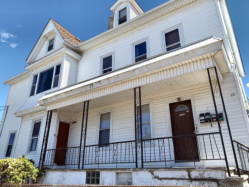 12 Haffards St, Fall River, MA 02723 | Zillow