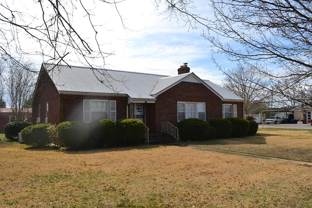 716 4th Ave SW, Red Bay, AL 35582 | Zillow