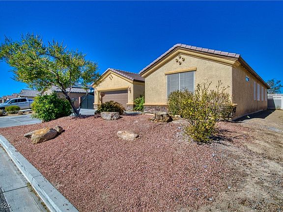 3854 E Chaffe Ave, Pahrump, NV 89061 | MLS #2626936 | Zillow